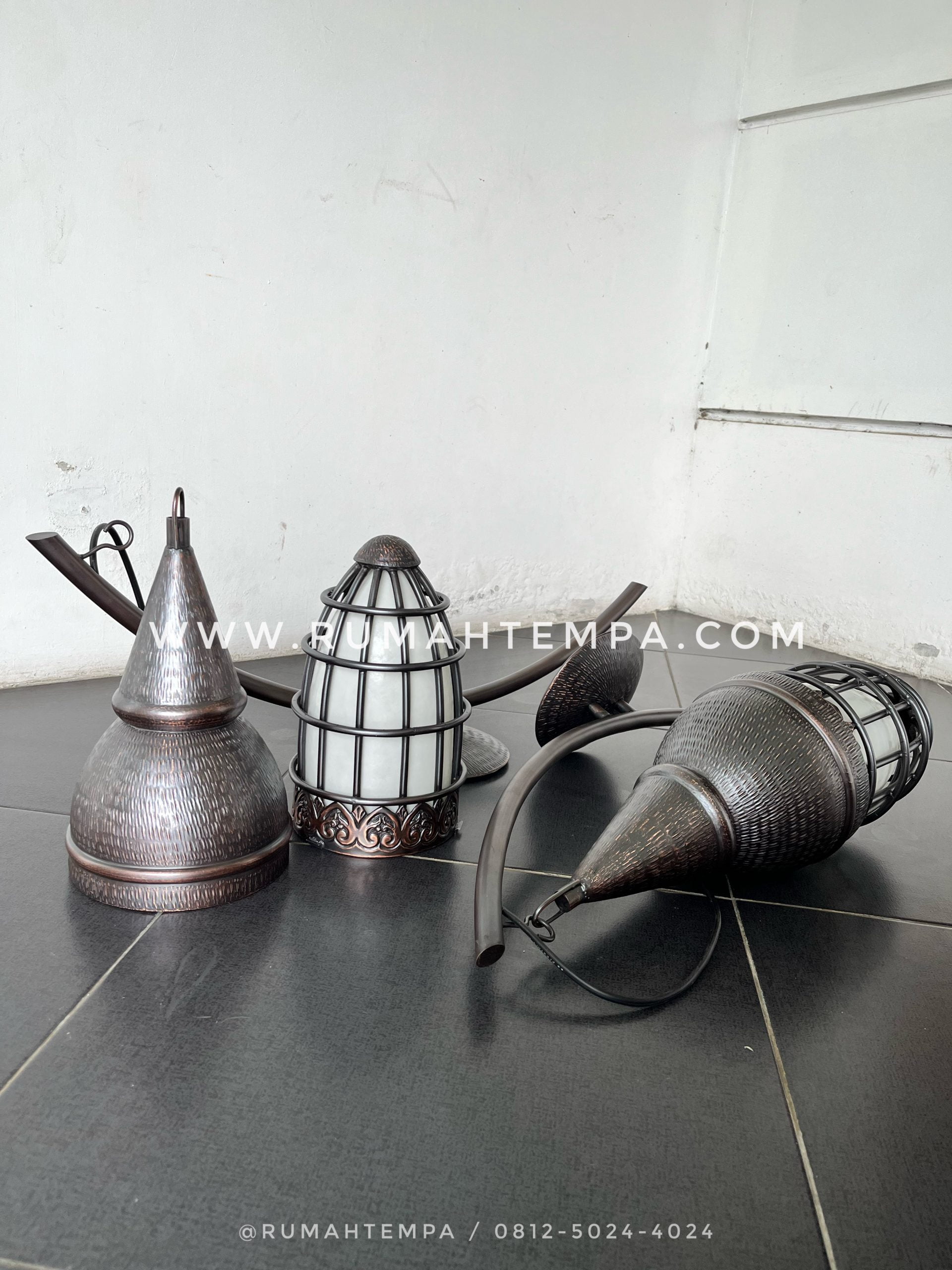 Lampu Dinding Tembaga Custom – Rumah Tempa by Saputra Art