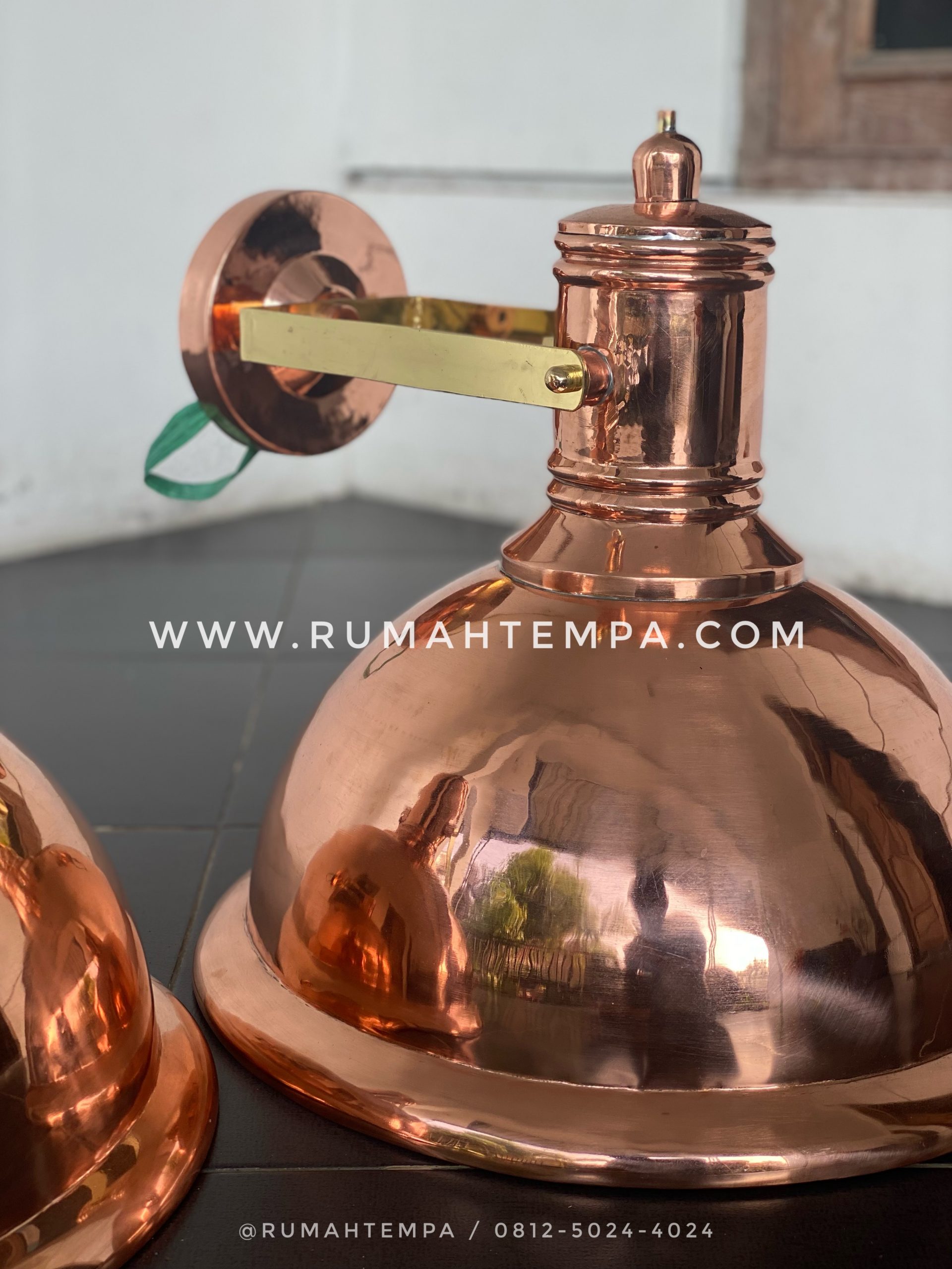 Lampu Dinding Tembaga Minimalis – Rumah Tempa